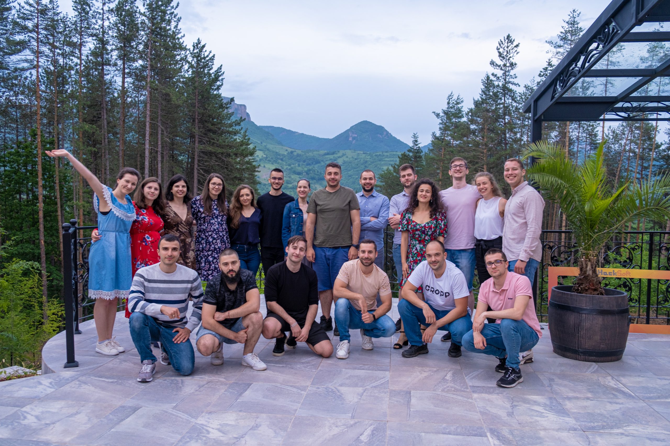 HackSoft – ИТ обяви за работа, придобивки, екип и мнения