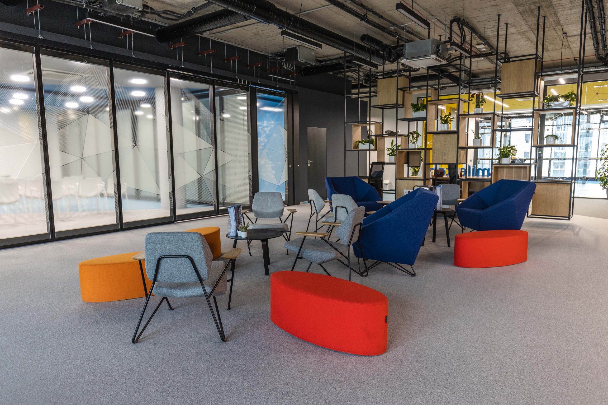 Milestone Systems Bulgaria – ИТ обяви за работа, придобивки, екип и мнения